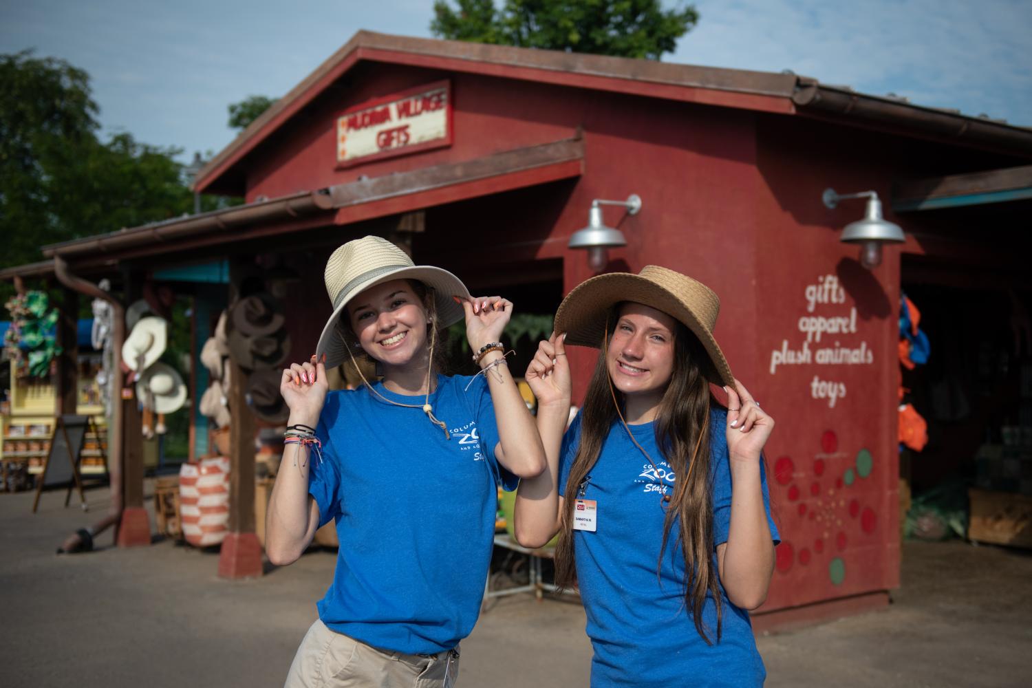 Work at the Zoo | Columbus Zoo and Aquarium