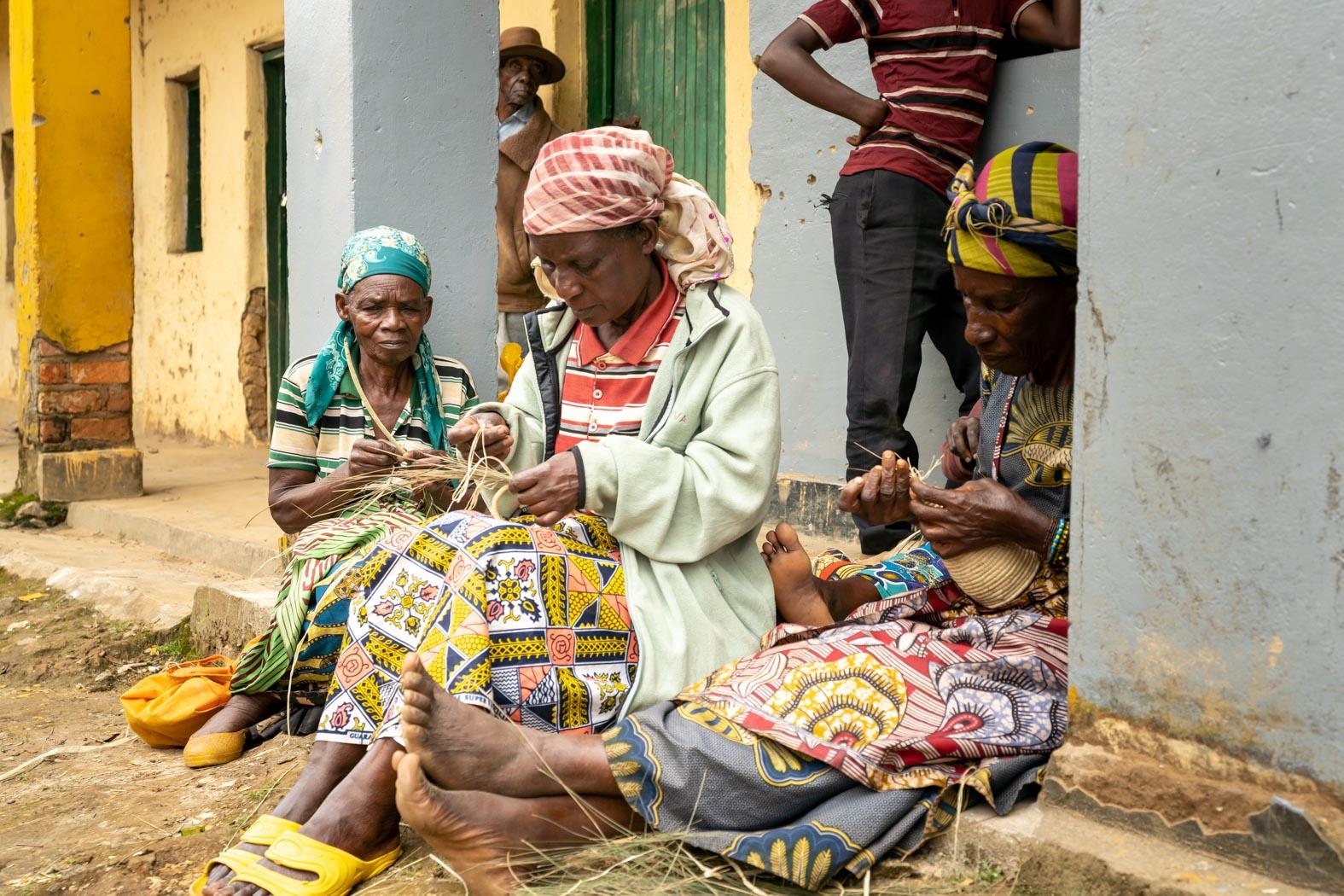 Through The Lens: A Columbus Zoo Photographer's Journey To Rwanda ...