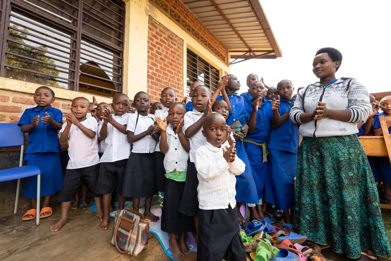 Through The Lens: A Columbus Zoo Photographer's Journey To Rwanda ...