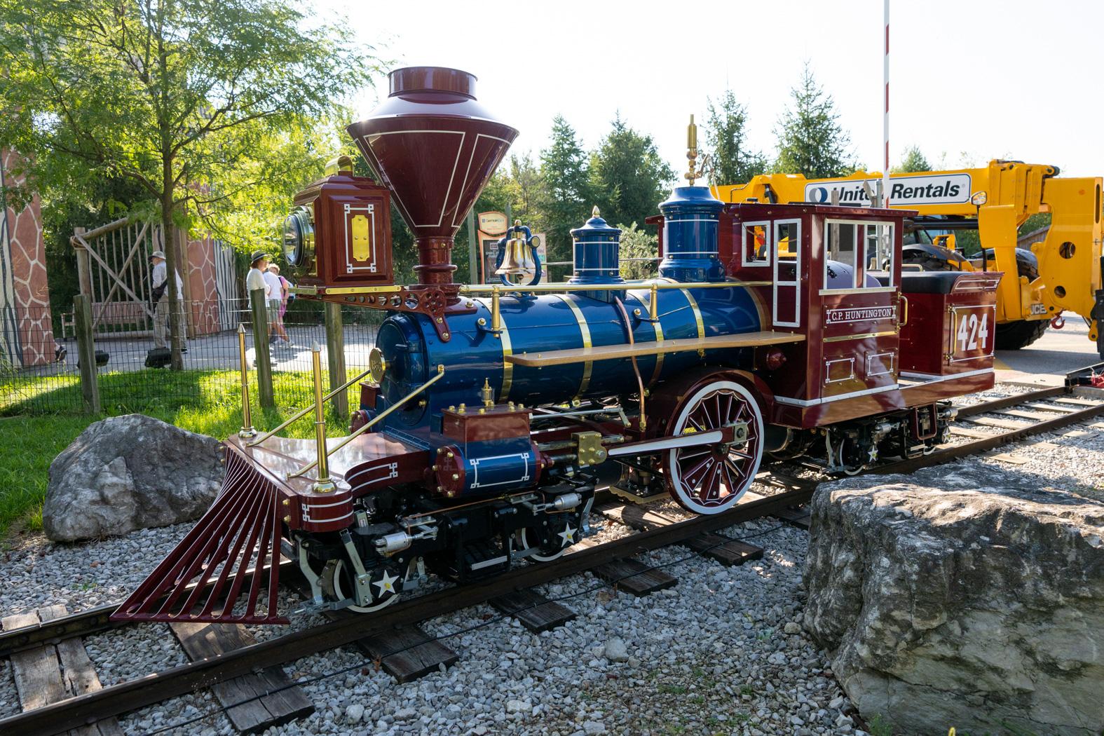 North America Train Ride | Columbus Zoo and Aquarium